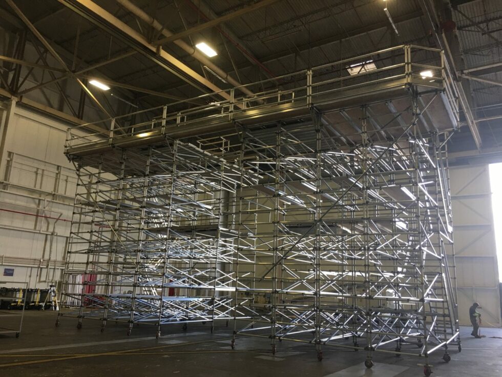 Mobile Platform Ladders – Industrial Manlifts