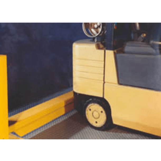 Bar Lift Barrier - Industrial Man Lifts