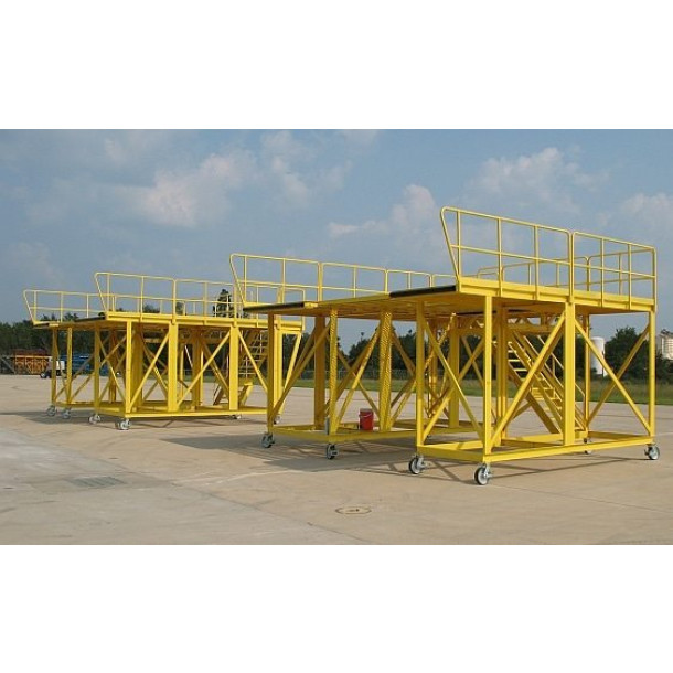 C-130 Aircraft Maintenance Exterior Access Stands| Industrial Manlifts