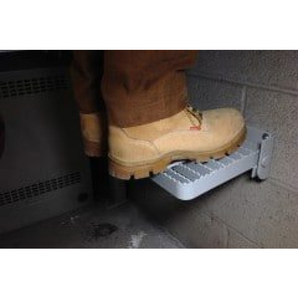 Durable Truck & Trailer Access Equipment for Safe and Efficient Operations