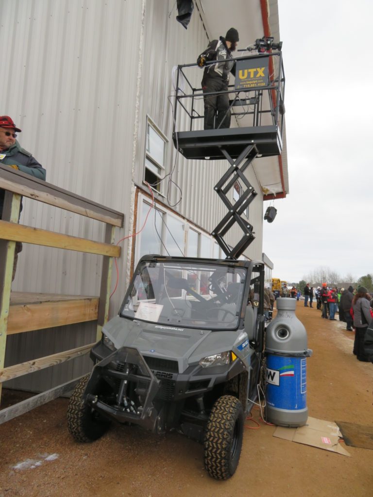 UTX 30 Utility Vehicle Scissor Lift - Industrial Man Lifts
